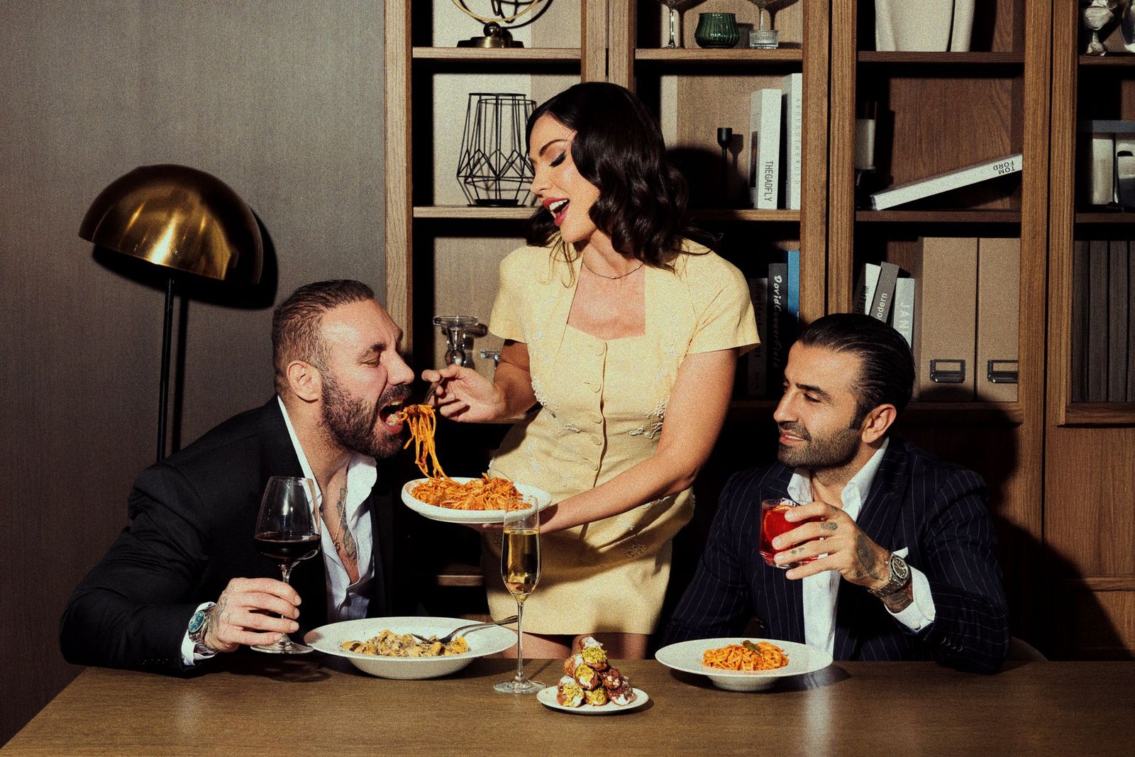 Planning a Business Lunch in Dubai: Etiquette and Restaurant Selection ...